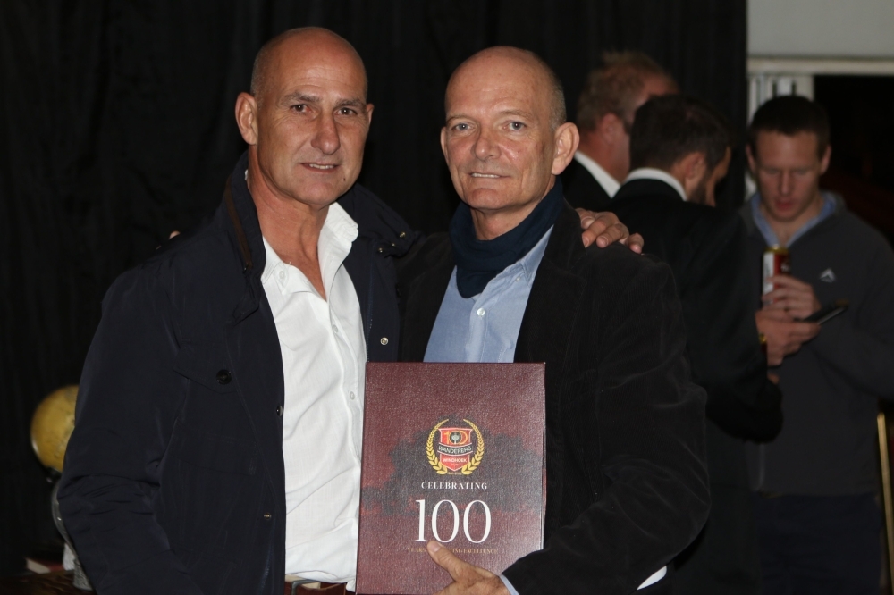 Wanderers se eerste 100 jaar maak bielie van ’n boek - Republikein ...