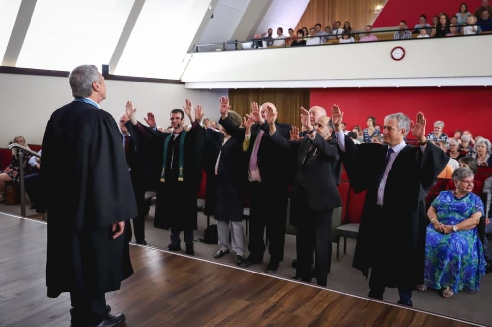 Nuusman Daan Steinmann as predikant georden - Republikein - Jou Land ...