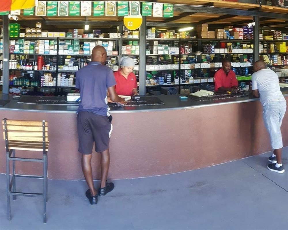 Khomas-besighede voel steeds Covid se knyp - Republikein - Jou Land ...