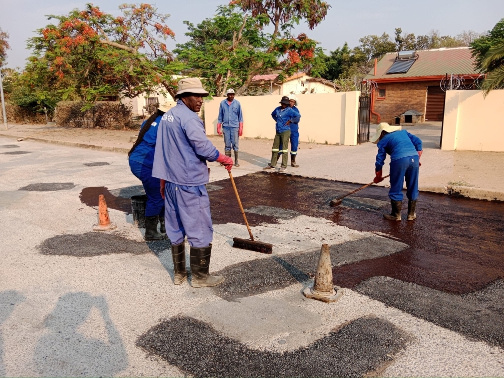 Grootfontein trek sy sokkies op - Republikein - Jou Land, Jou Taal, Jou ...