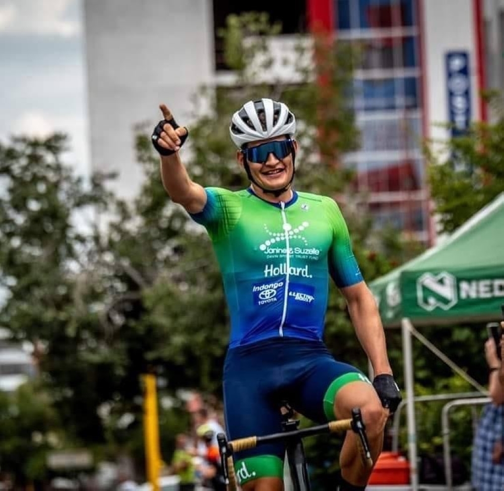 Ryers trap vir Legacy of Love - Republikein - Jou Land, Jou Taal, Jou Nuus