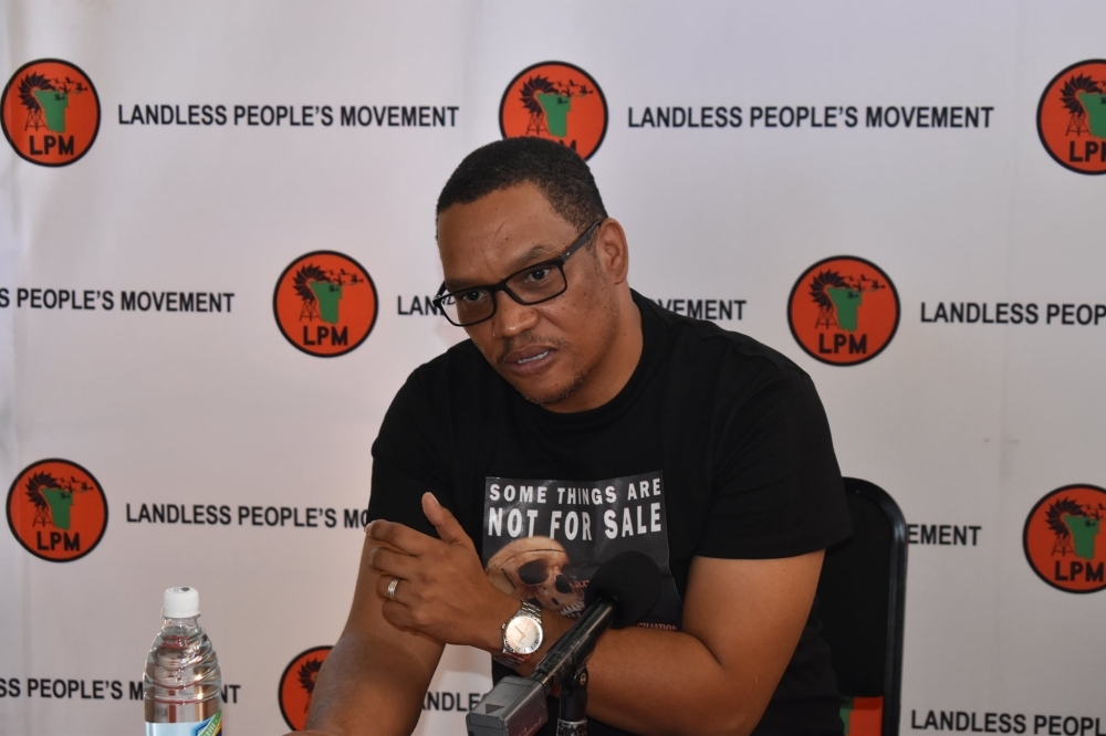 Staat hof toe gesleep oor volksmoord-aanbod - Republikein - Jou Land ...